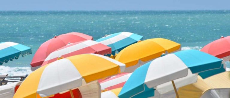 How to Put Up a Beach Umbrella Without it Blowing Away | Tips & Tricks